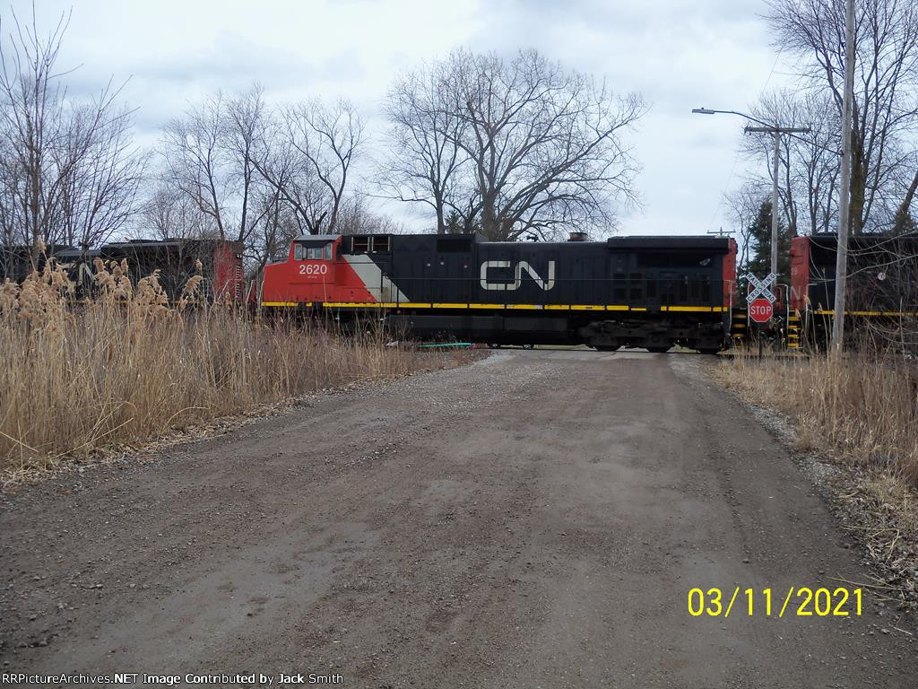 CN 2620